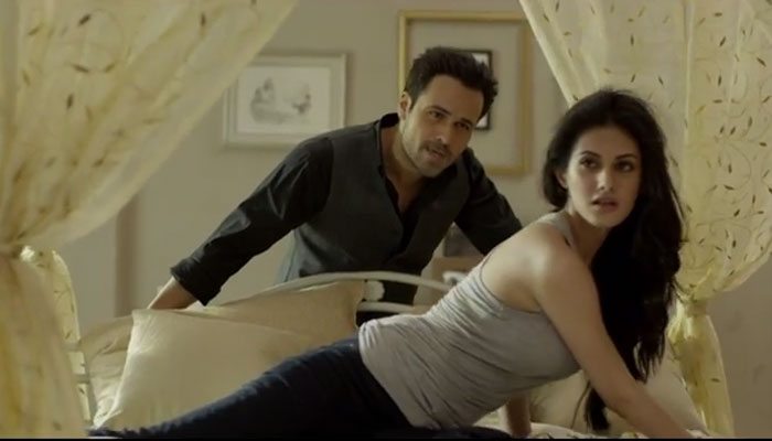 'Mr X' review: Watch it for 'invisible' Emraan Hashmi! | मिस्टर एक्स ...