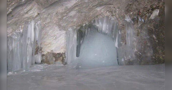 The grand vision of the baba barfani shivling before Baba Amarnath ...