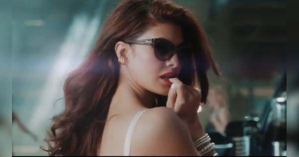 Watch: Jacqueline Fernandez, Sooraj Pancholi in 'GF BF's song | 'जीएफ ...