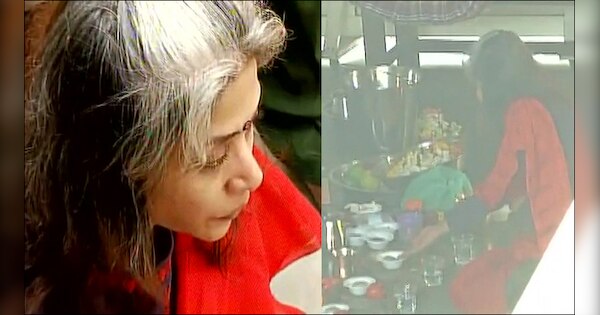 Indrani Mukherjee came out of Jail for a day, attend post-death rituals ...