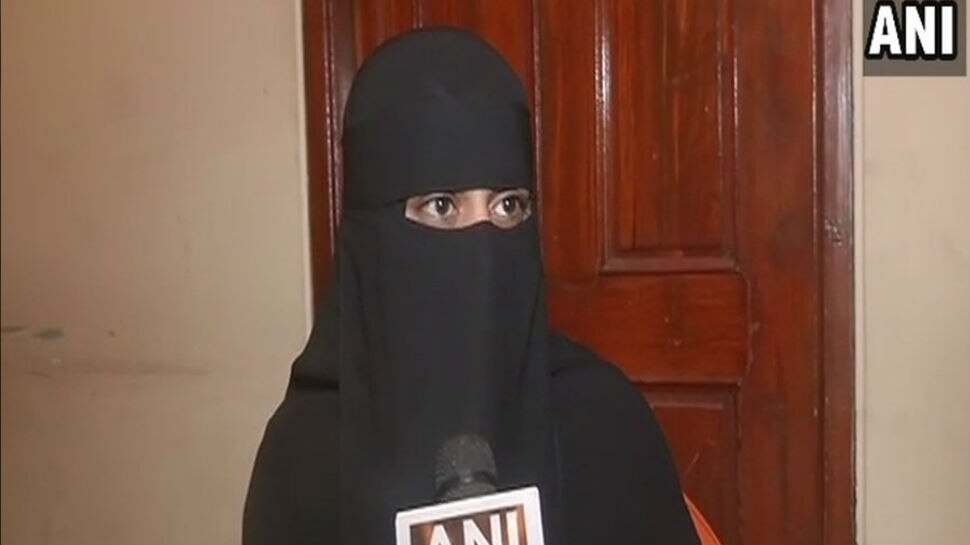 Hyderabad woman Humera Begum returns to India from Saudi Arabia | सऊदी ...