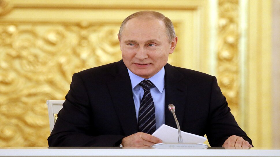 Putin submits endorsement papers with election authorities | पुतिन ने ...