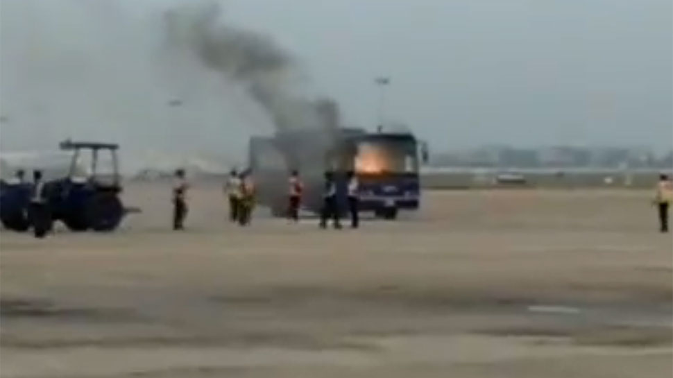 VIDEO: IndiGo Passenger Bus caught fire at Chennai Airport, No ...