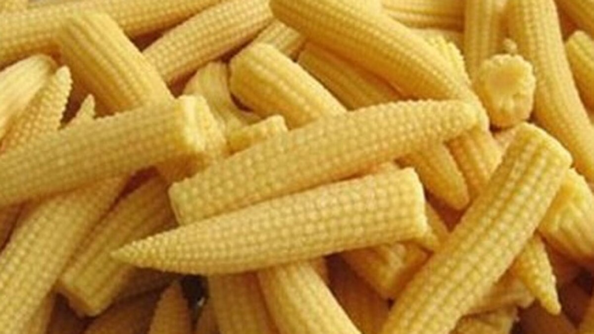 how to make baby corn curry in hindi