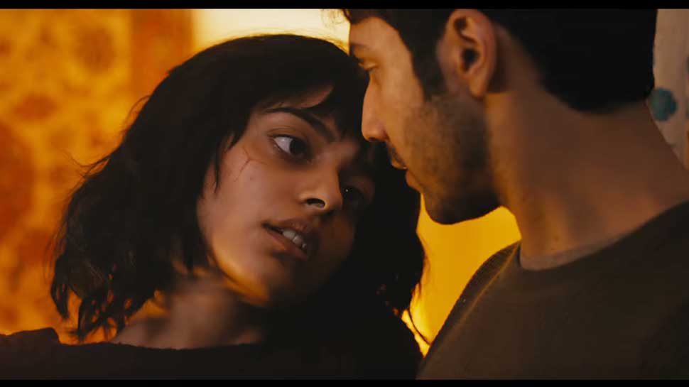 October Movie Review: Varun Dhawan's film is Shoojit Sircar's Beautiful ...