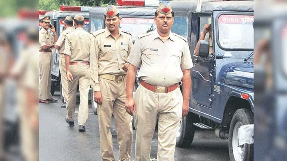 UP Police Changed cap of Constable and Head Constable | यूपी पुलिस की ...