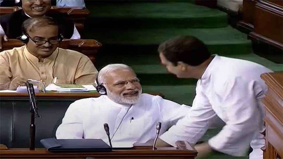 Rahul gandhi hug PM modi and said I am Congress | देश News in Hindi