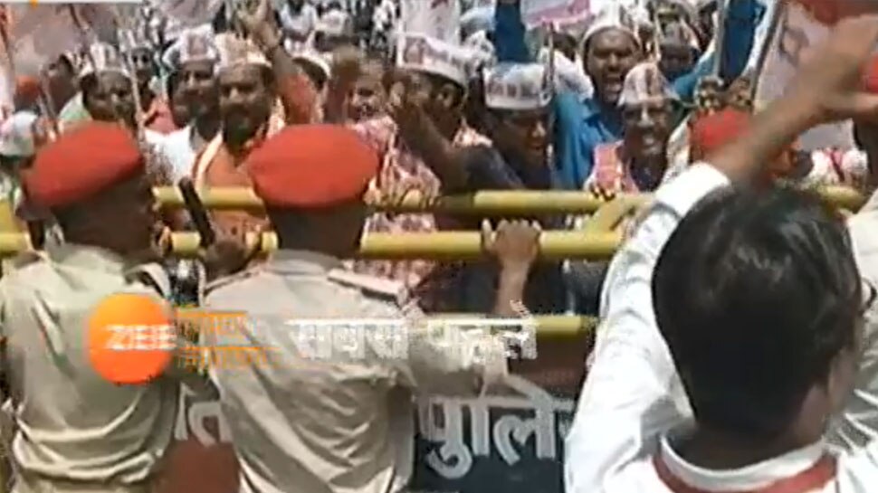 Bihar HAM party workers march against Governement in Patna | बिहारः ...