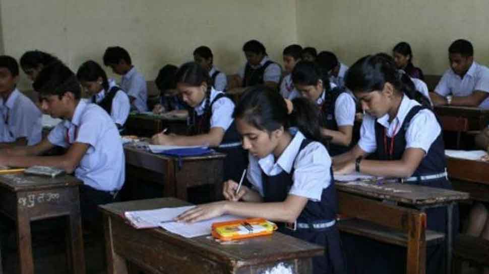 Only a quarter of the third class students in India can read a short ...