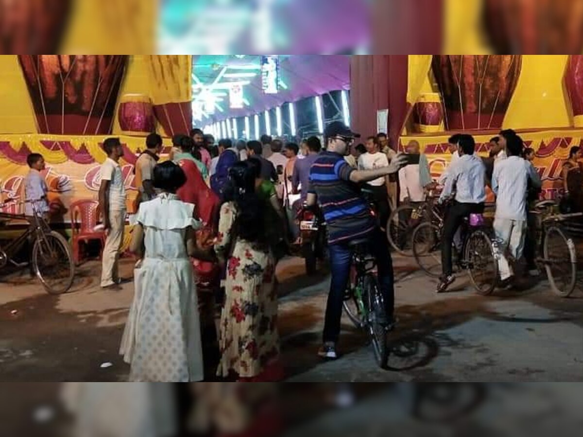 begusarai dm visit puja pandal on bicycle | नवरात्र : पूजा पंडालों का ...
