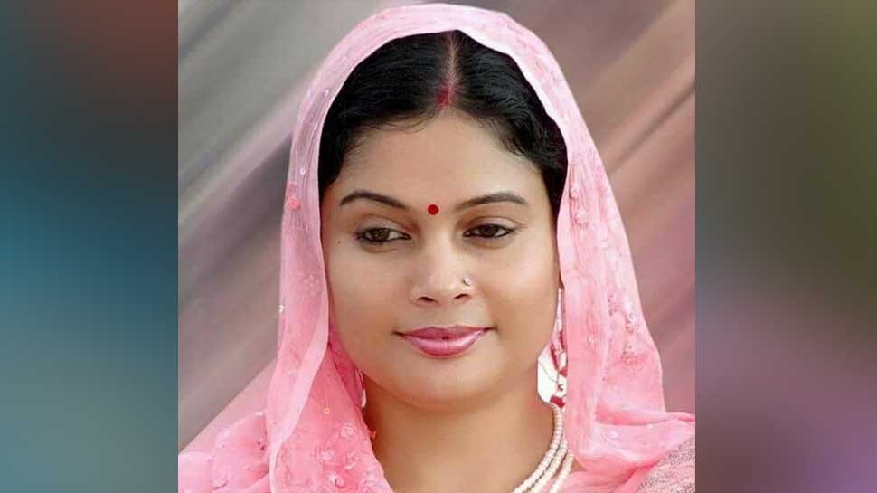 BJP rebel Sameeksha Gupta quits party, says will contest poll | मप्र ...