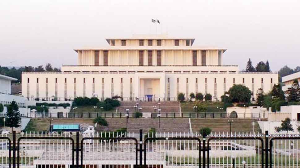 Pakistan opens President house for people | पाकिस्तान ने आम लोगों के ...