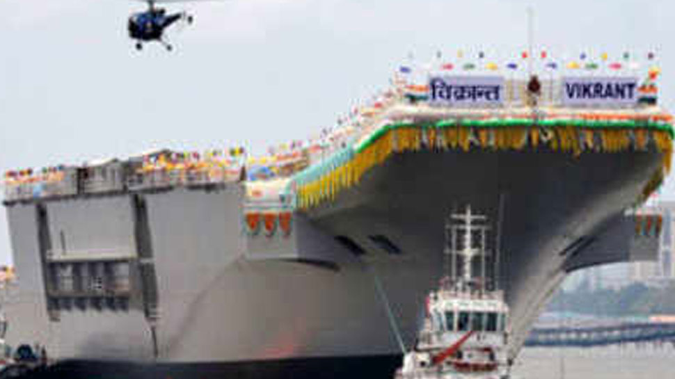 Navy warship INS Vikrant caught fire, one officer died while dousing it ...