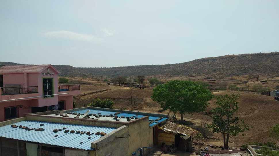 hatkarwadi village of beed facing drought in maharashtra | महाराष्ट्र ...
