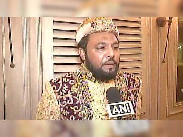 mughal descendant Prince Habeebuddin Tucy offers gold brick for ayodhya ...