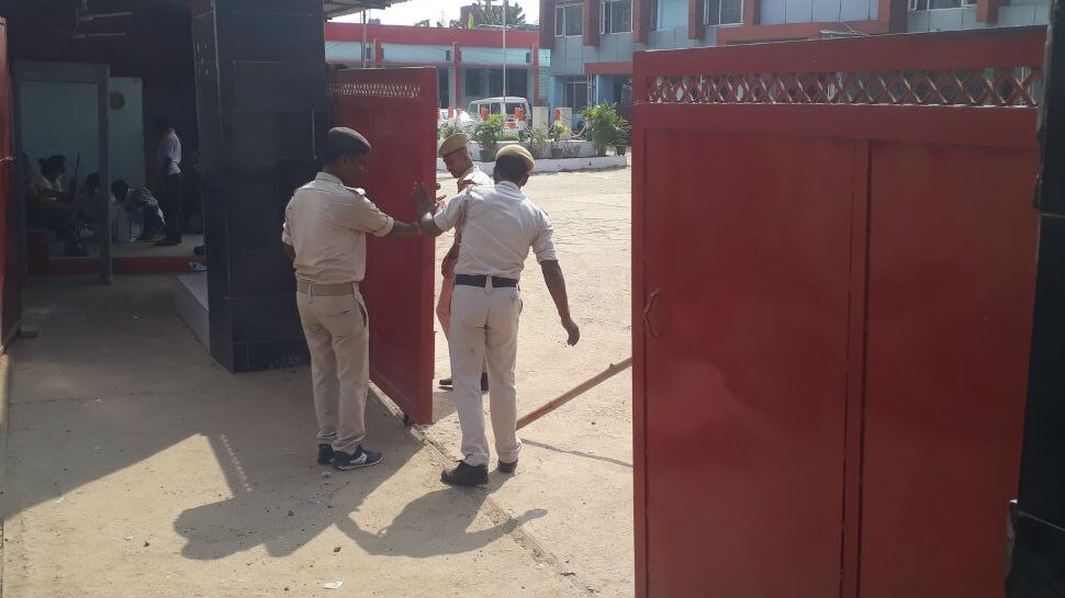 The number one Jail of Bihar opened and closed with the help of bamboo ...