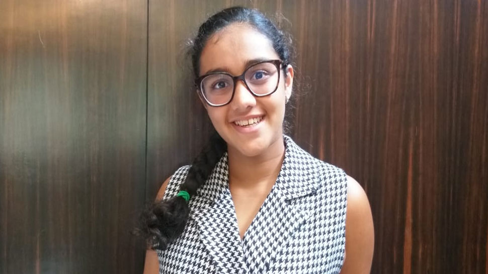 Young swimmer Gaurvi Singhvi reached Udaipur by creating new record in ...