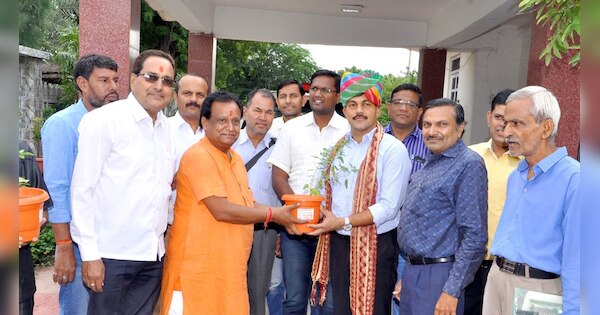 Plantation Drive by Media persons organisation begins by Jhunjhunu ...