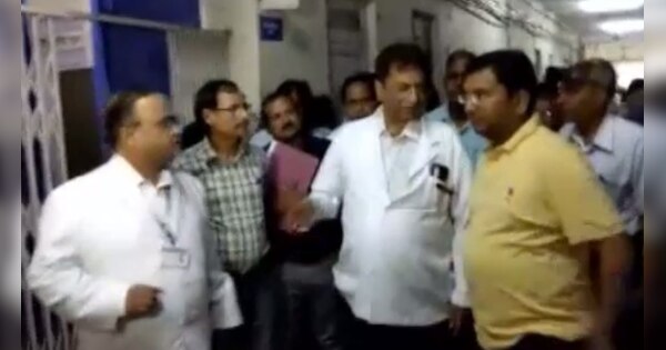 Kota District Collector visited Kota MBS Hospital | कोटा जिला कलेक्टर ने किया MBS हॉस्पिटल का ...