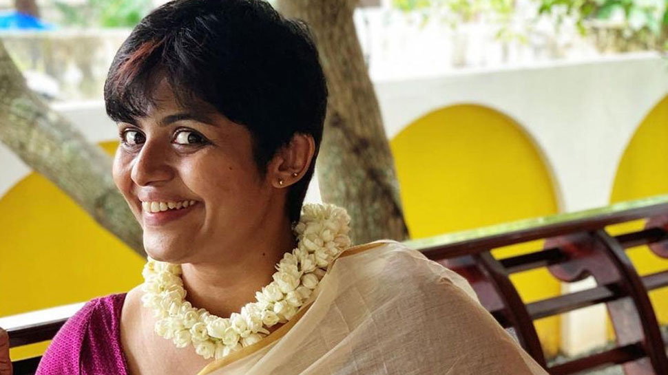 Kerala Congress MP Hibi Eden Wife Anna Linda says in Facebook post, if ...