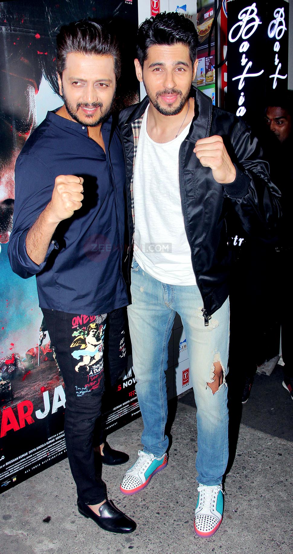 Riteish Deshmukh and Sidharth Malhotra etc at movie of Marjaavaan ...