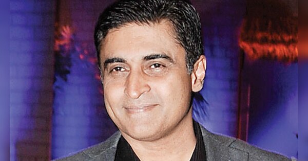 Mohnish Bahl on Panipat Success |मोहनीश बहल के पांव आजकल जमीन पर नहीं ...