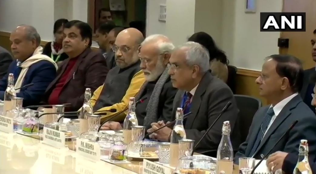 Prime Minister Narendra Modi meets top economists of the country, at Niti Aayog, ahead of the ...