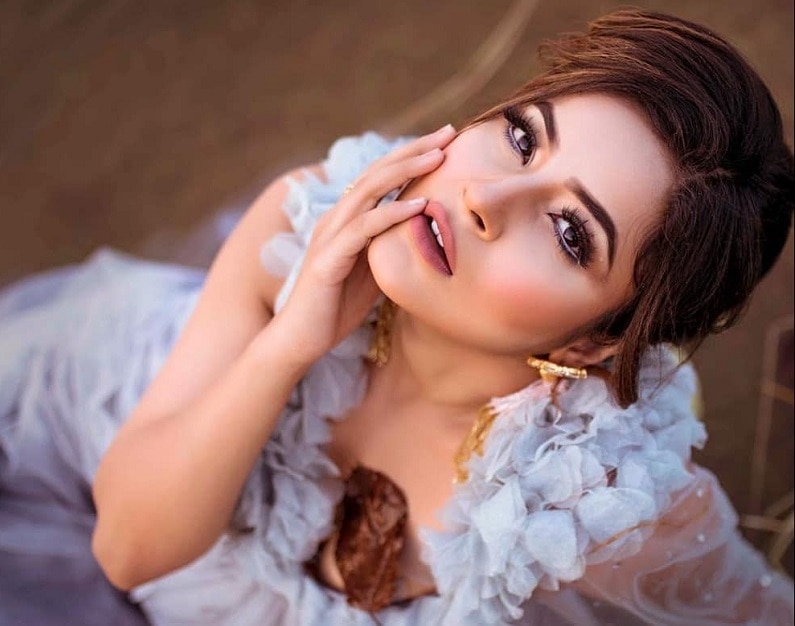 shehnaz Gill aka SANA GILL is most popular contestant in Bigg Boss ...