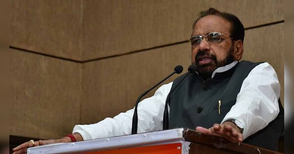 BJP leader gopal bhargav criticize ias officers shares facebook post ...