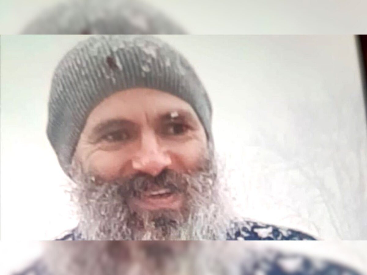 Omar Abdullah's white bearded picture goes viral on social media | उमर ...