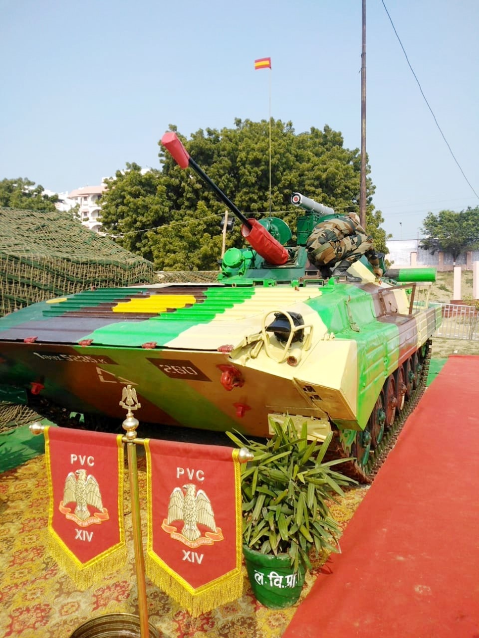 Defence Expo 2020 lucknow military strength and modern weapons of india ...