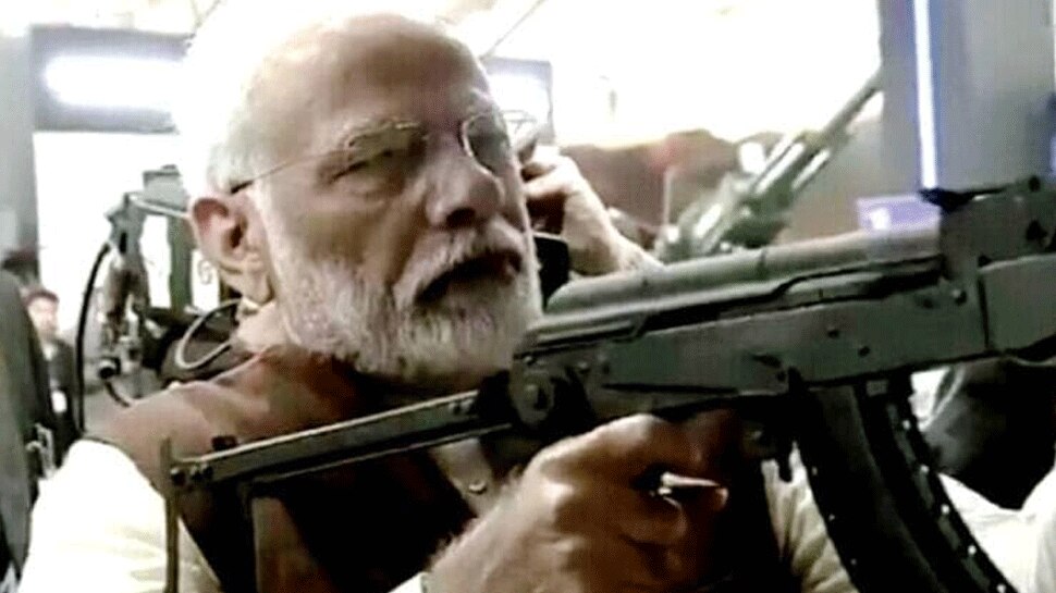 Defence Expo 2020 Lucknow PM Modi check newest gun in shooting range ...