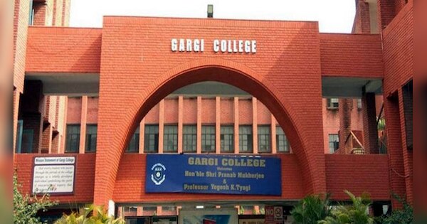 Supreme Court refuses to hear case of Gargi College girl students ...