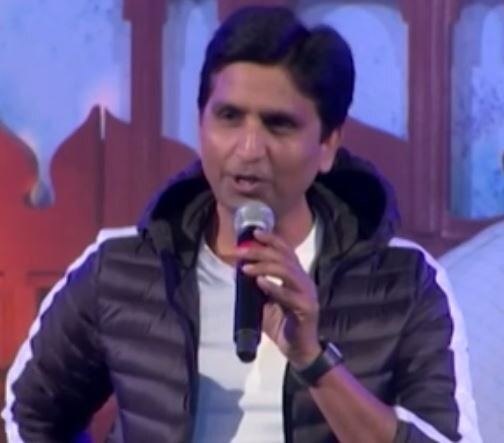 VIDEO : kumar vishwas talks about kashmir and delhi in poetic way ...