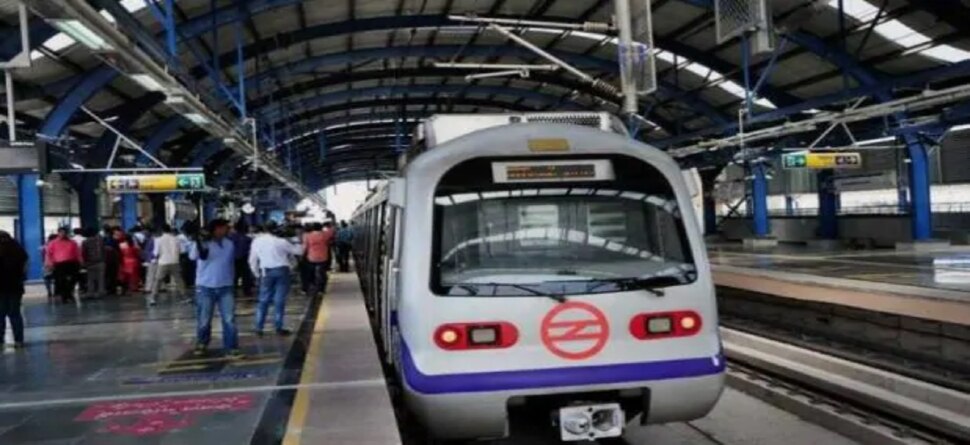 DMRC closes entry, exit gates at 7 metro stations, resumes services in ...