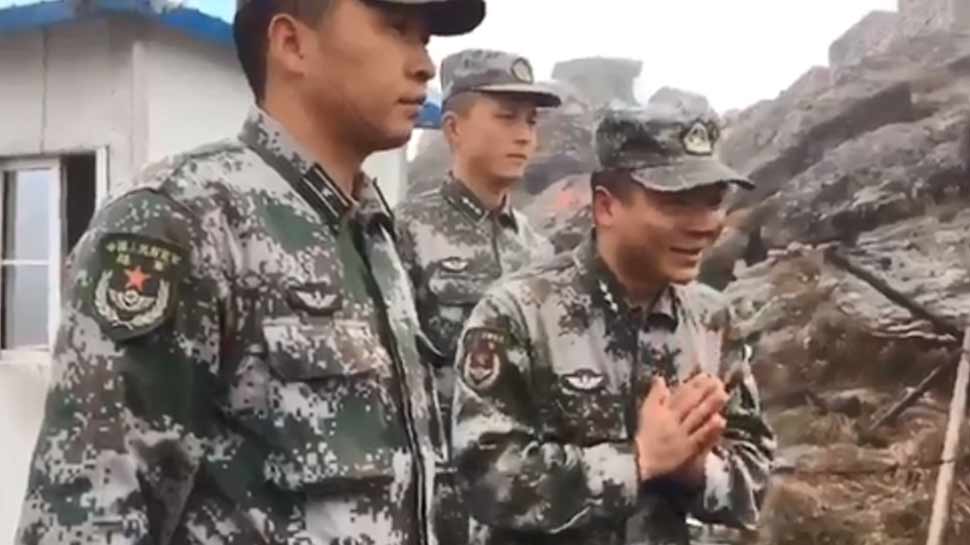 indian soldiers saying namaste to chinese soldiers on the border due to ...