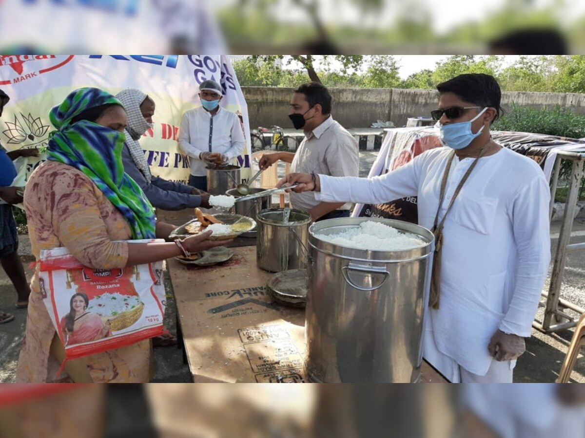 Isckon food for life provide food to two lakh people in delhi amid ...