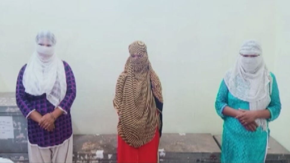 Police Revealed Sex Racket In Bilaspur Cg बिलासपुर में देह व्यापार का भंडाफोड़ पुलिस ने जाल
