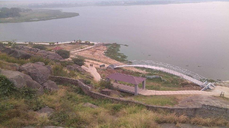 Minister inspects Kanke Dam directs to remove encroachment soon in ...