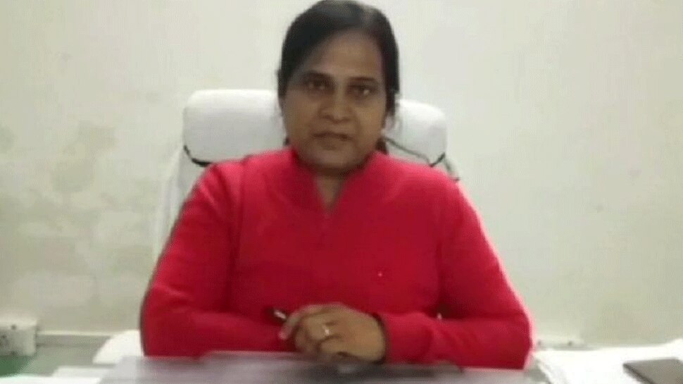 Agra ASI Demands strict action against SDM Garima Singh | आगरा पुलिस और ... Agra ASI Demands strict action against SDM Garima Singh | आगरा पुलिस और ...