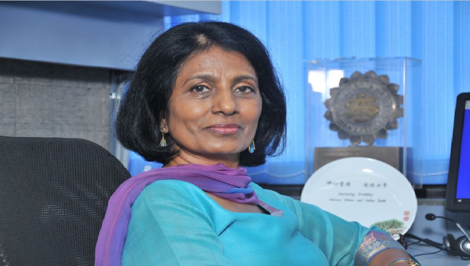 EX President r venkataraman daughter giving free food and education to ...