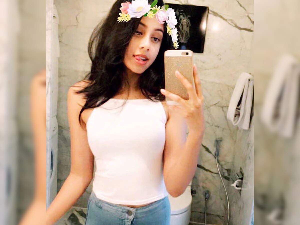 these pics prove mithun chakrabortys daughter Dishani Chakraborty can ...