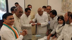 Balendu Shukla joined Congress before Madhya Pradesh by-election ...