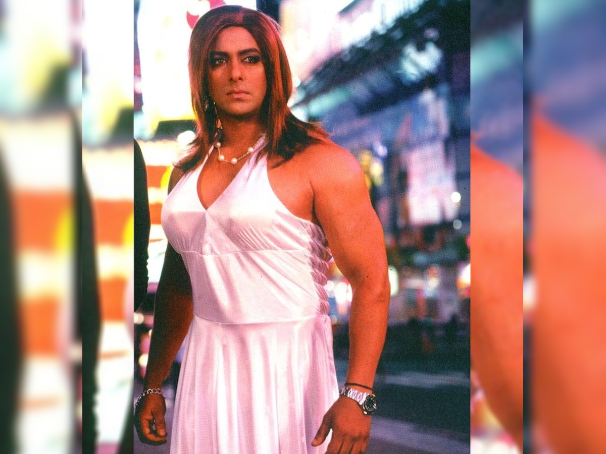 Bollywood Actors in female getup went viral on internet | जब लड़कियों ...