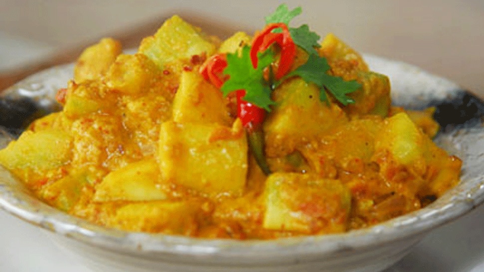 How to make kheera curry at home | Recipe: खीरे से सिर्फ सलाद और रायता ...