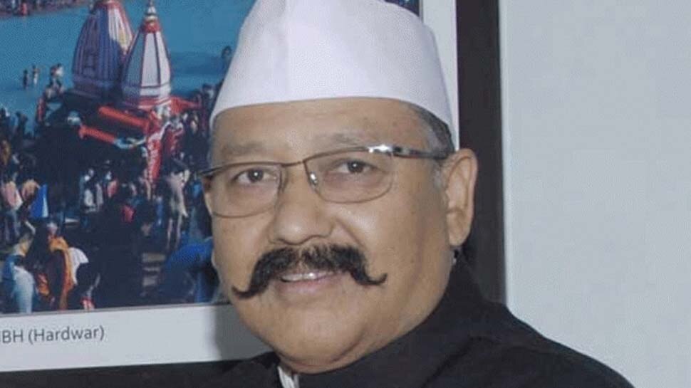 Satpal Singh Maharaj talks to CM Trivendra About Officers Not listening ...