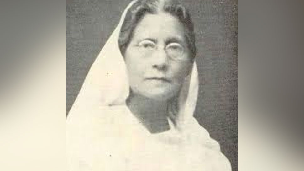 PM Modi remembers freedom fighter Matangini hajra in vertual Durga Puja ...