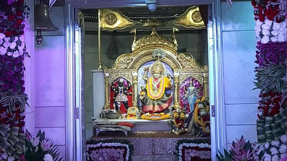 A fascinating view of the historic Jhandewalan temple on the first day ...