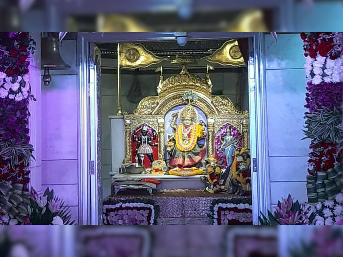 A fascinating view of the historic Jhandewalan temple on the first day ...