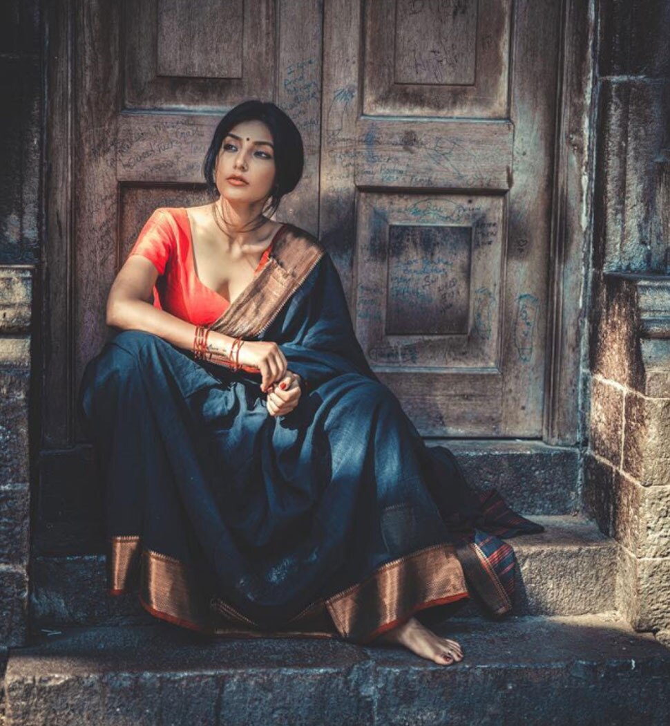 Mirzapur girl Dimpy Aka Harshita Gaur Glamorous Photoshoot Goes Viral ...